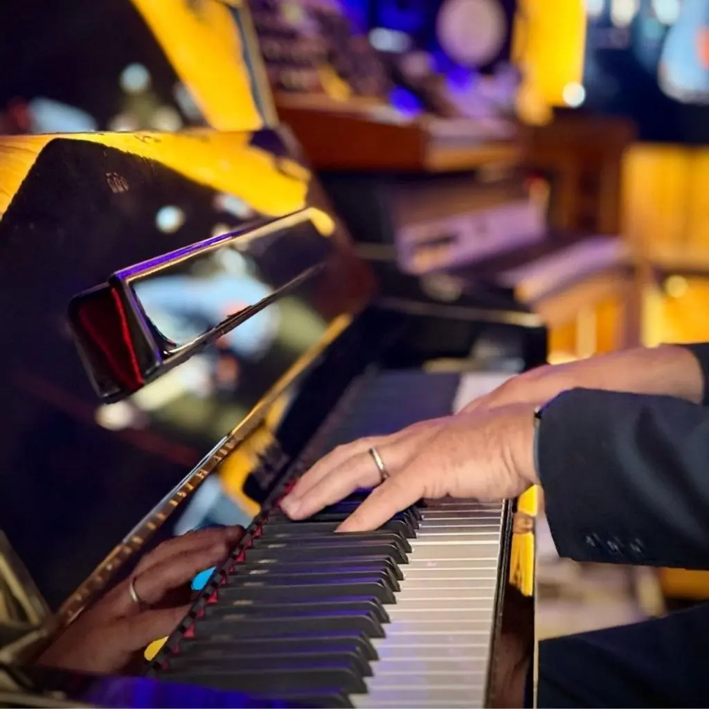 #1 Private Piano Lessons Auckland | All Ages & Levels